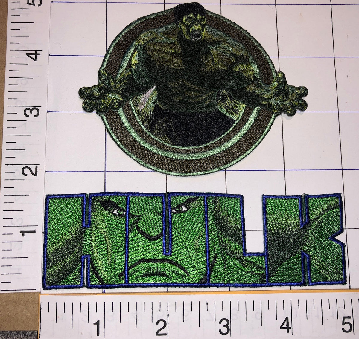 2 THE INCREDIBLE HULK SUPER HEROS MARVEL GREEN EMBLEM CREST PATCH LOT ...