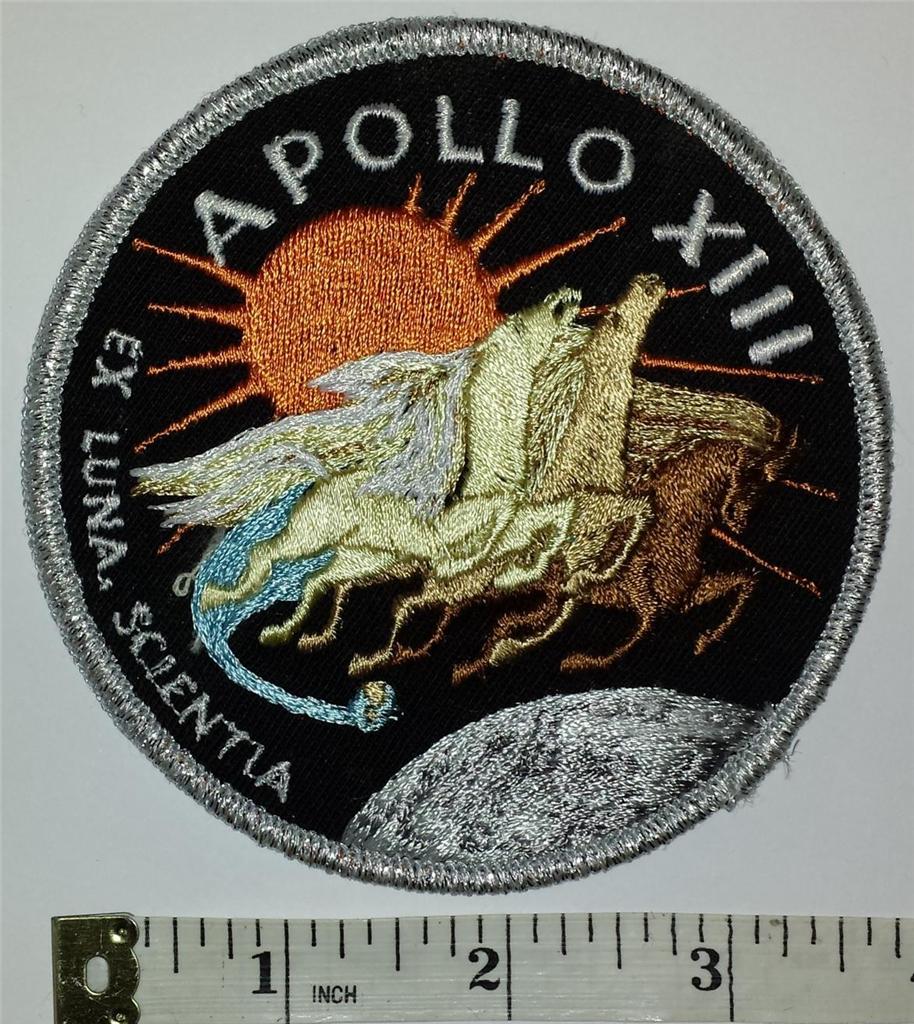 APOLLO 13 XIII SPACE MISSION NASA LUNA SCIENTIA LUNAR EMBLEM CREST PAT ...