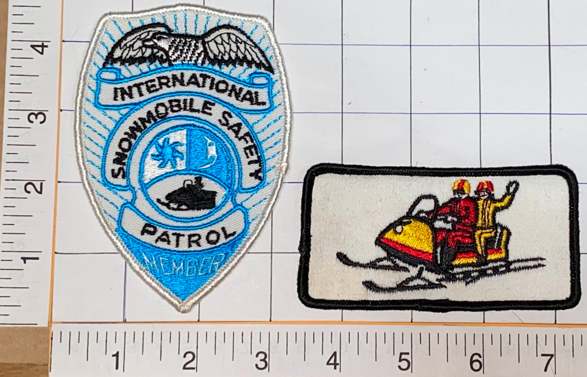 2 VINTAGE INTERNATIONAL SNOWMOBILE SAFETY MEMBER PATROL SKI DOO PATCH ...